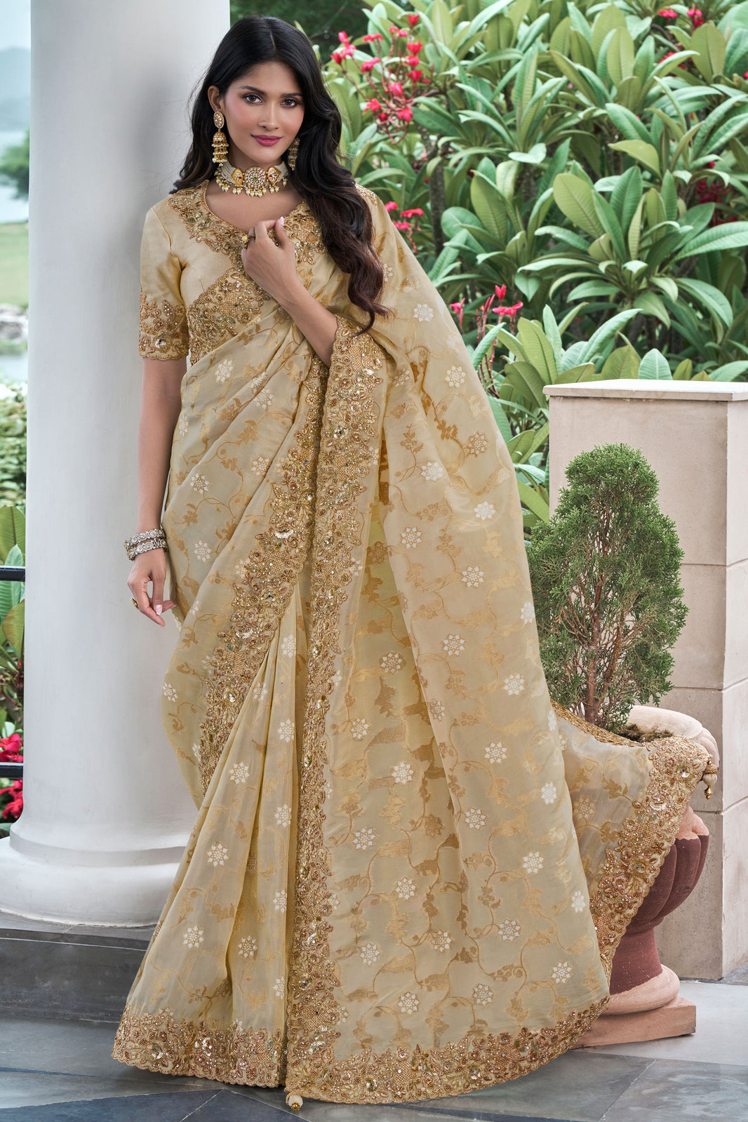 Wedding Reception Sarees for Wedding & Festive Wear | Designer ...